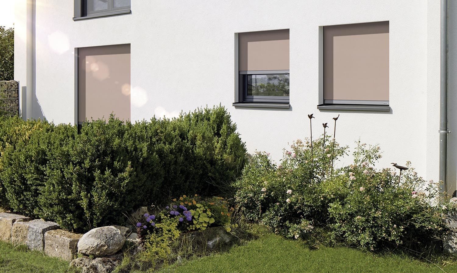 Neubau-Aufsetz-Markise mit easyZIP-Führung - MK Sonnenschutz